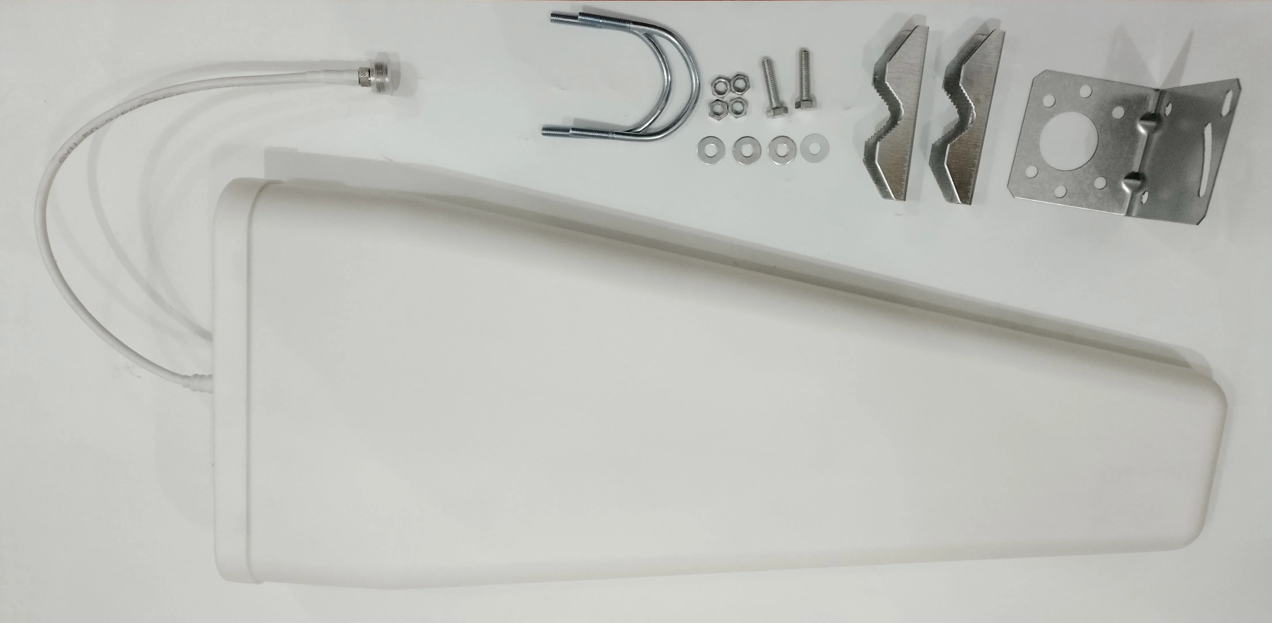 Long Range Outdoor Wireless Router - 20KM Mimo LTE Antenna