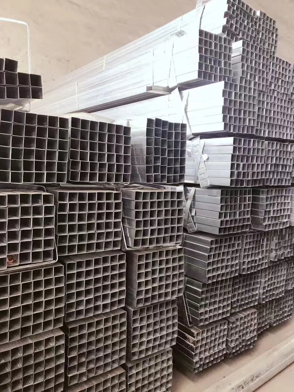 Furniture Pipe For Shs 4x4 Square Tubing Hot Dipped Galvanized Square ...