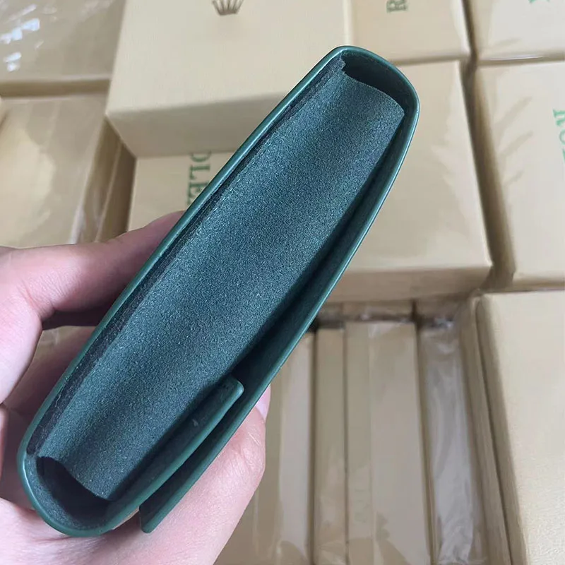 Luxury Genuine Leather Green Roll Pouch with Custom Logo