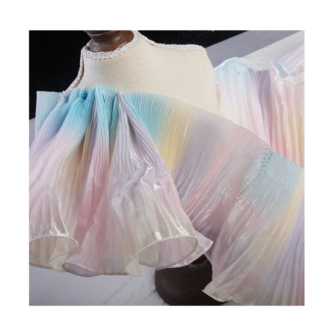 15CM Mermaid Pleated and Wrinkled Flower Trim Bridal Lace