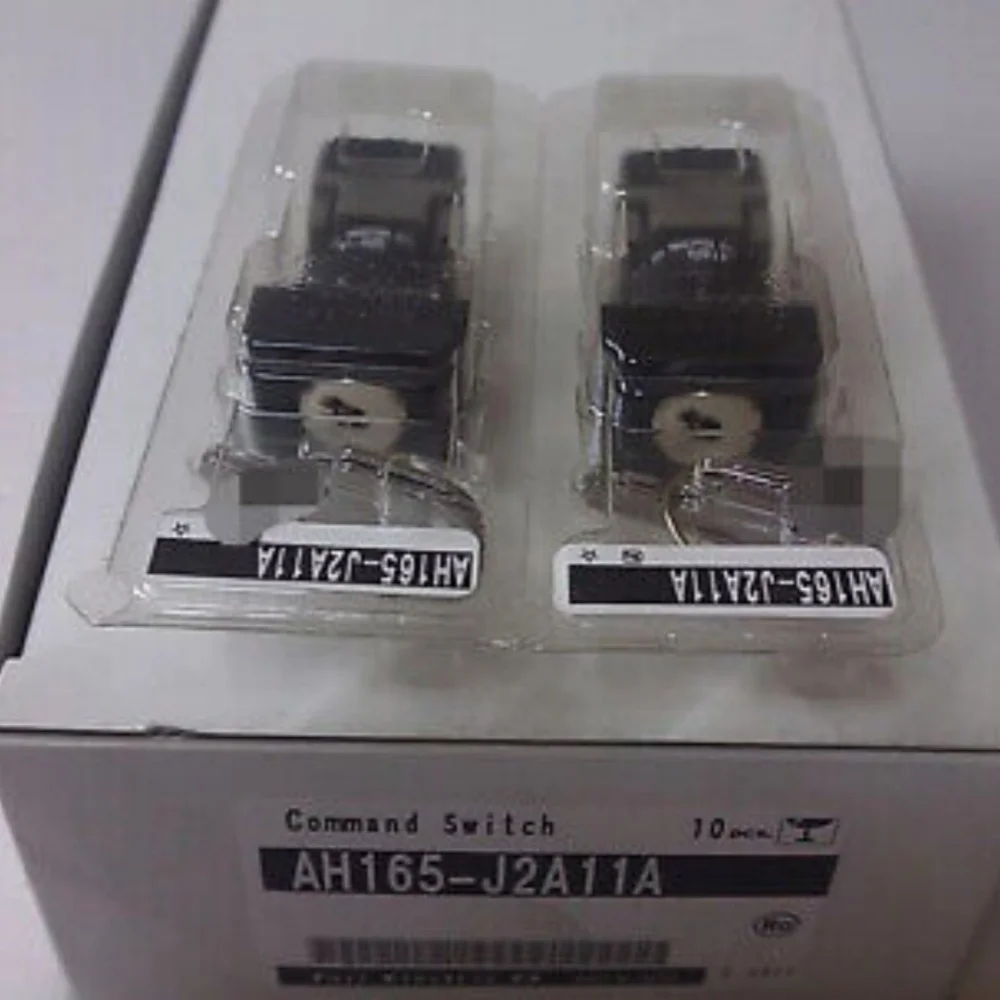 Brand New Fuji Key Selector Switch Ah165-j2a11a Operating Voltage 6 ...