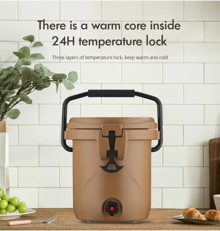 Portable Ice Chest Cooler Box for Outdoor Camping - 5-6 Days