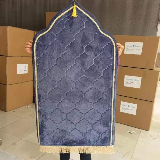 Gopher Special Design Soft Muslim Portable Embossed Thick Mosque ...