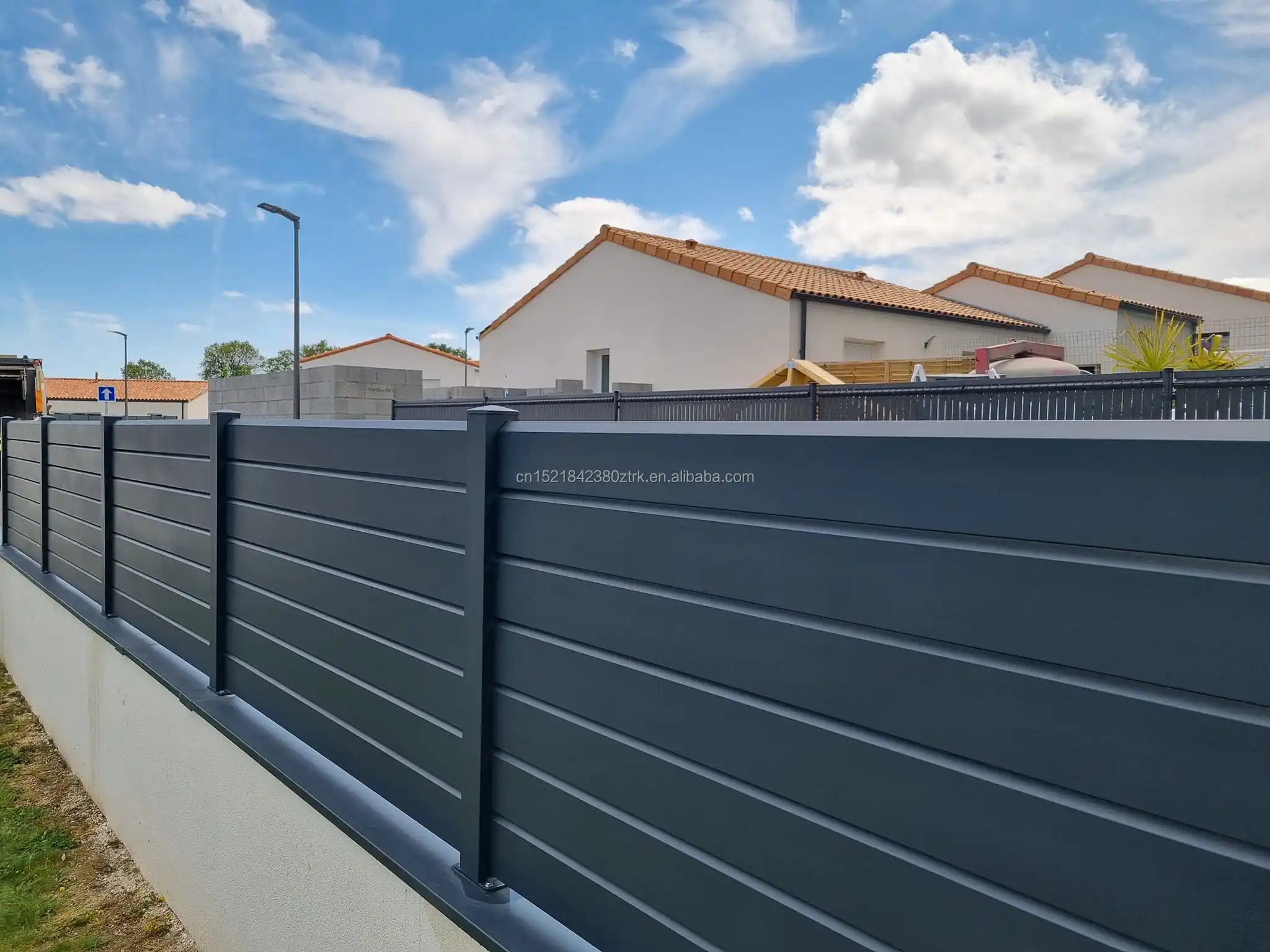 High Quality Aluminum Slat Fence Panels for Outdoor Fencing