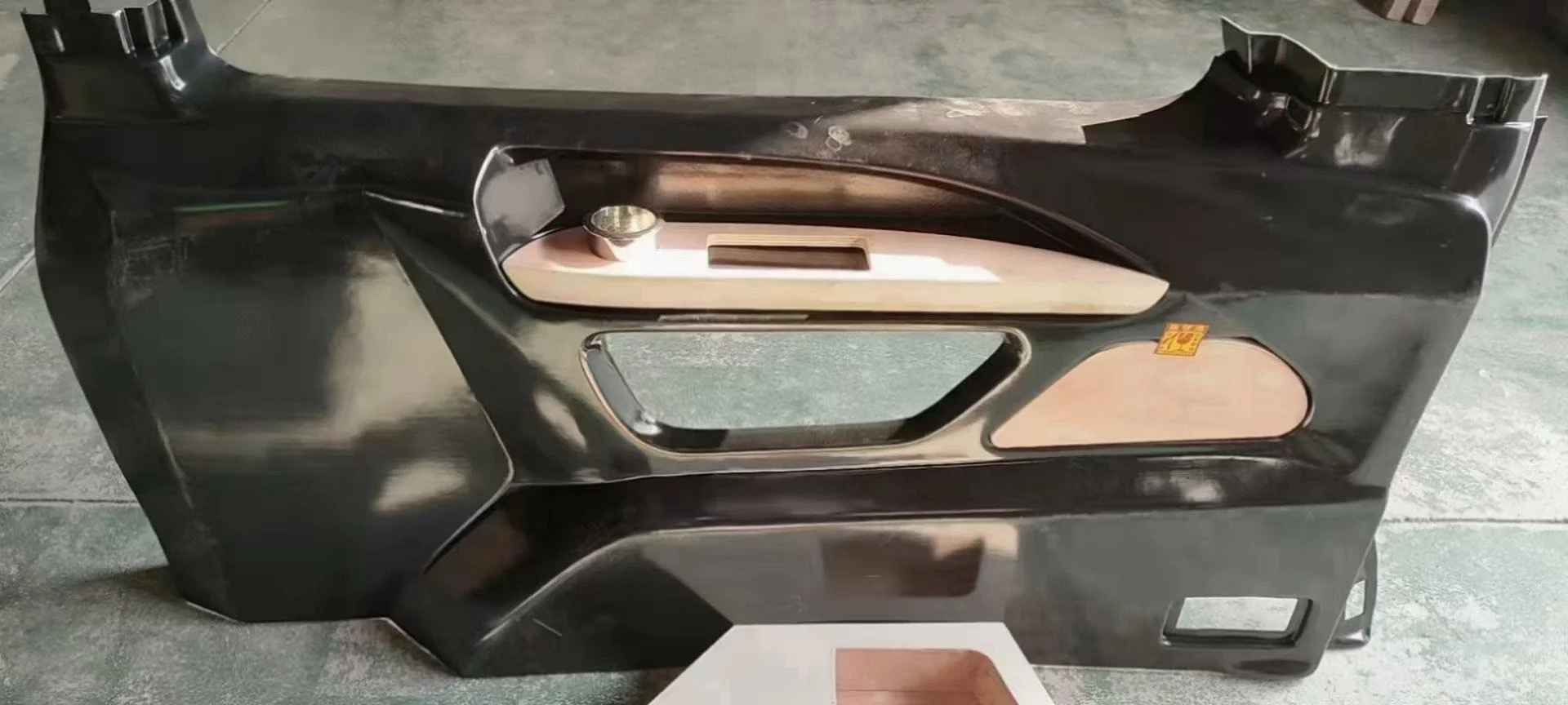 Luxury Car Sidewall Interior Rear Wall Trim Panel v Class Car Side Wall ...