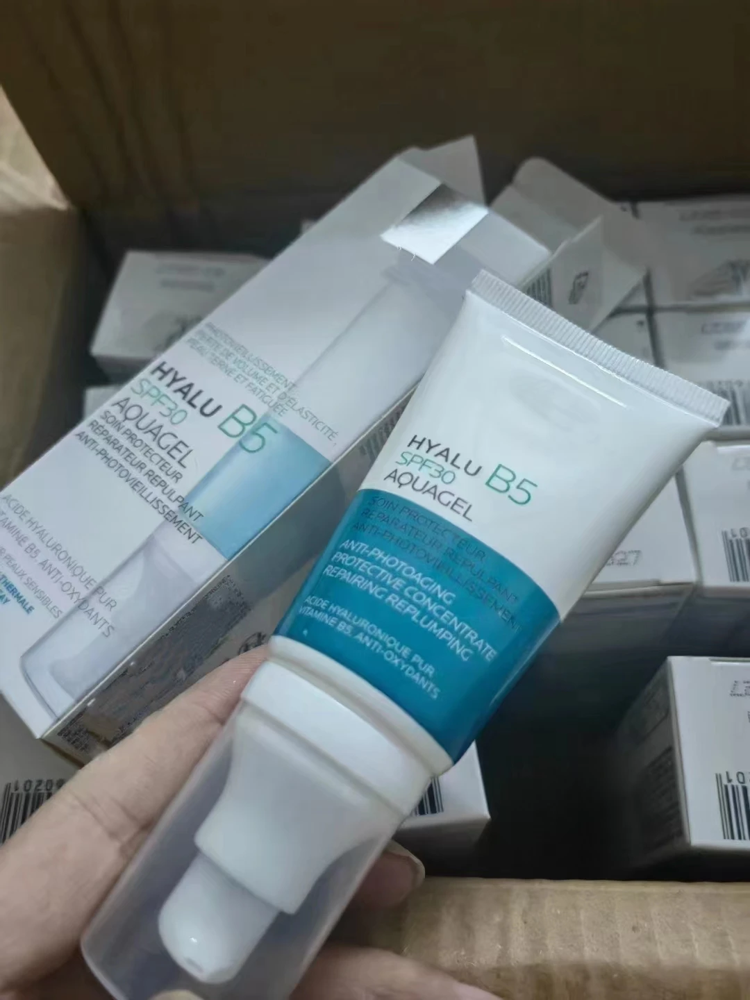 La Roch/posay Hyalu B5 Spf 30 Aquagel Sunscreen Gel 50ml - Buy Posay Hyalu B5 Sunscreen,Spf30 ...