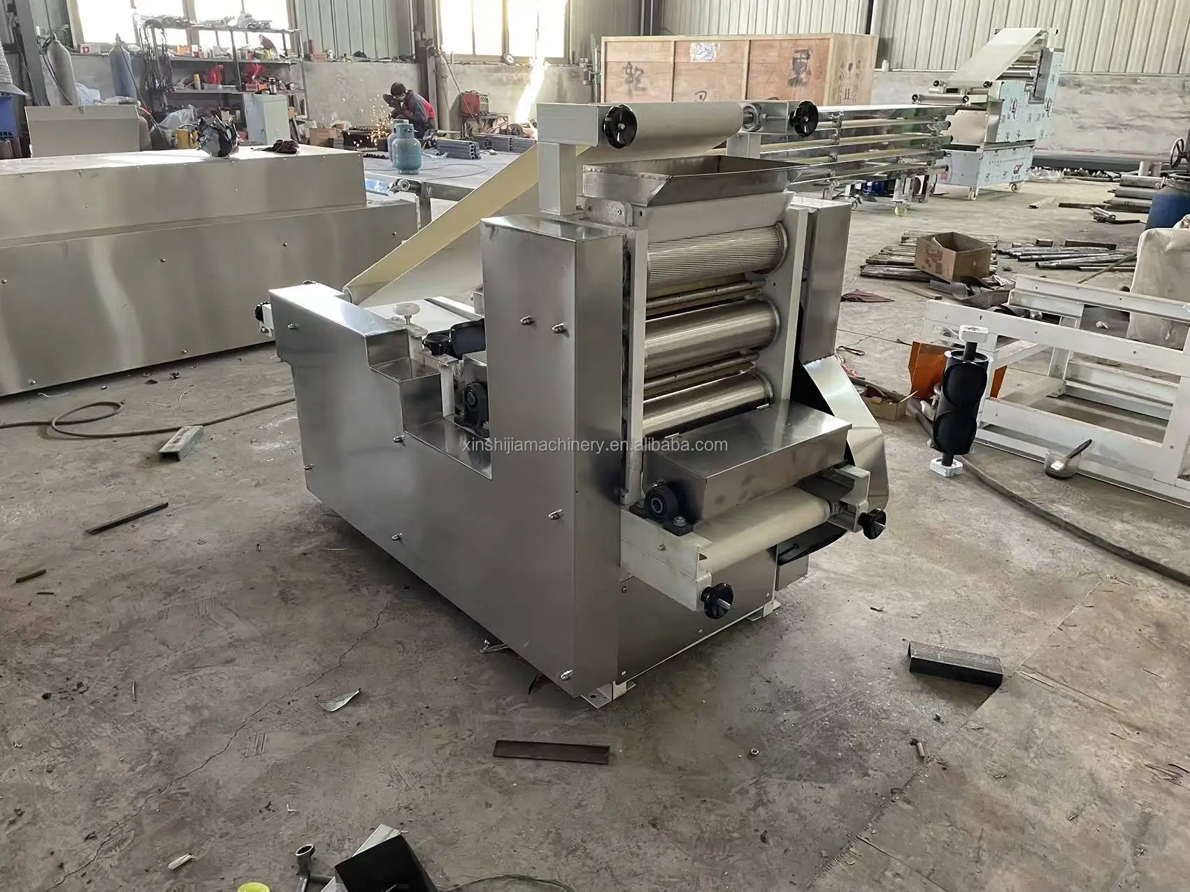 Flat Naan Arabic Pita Bread Chapati Pancake Roti Maker Tortilla Making ...