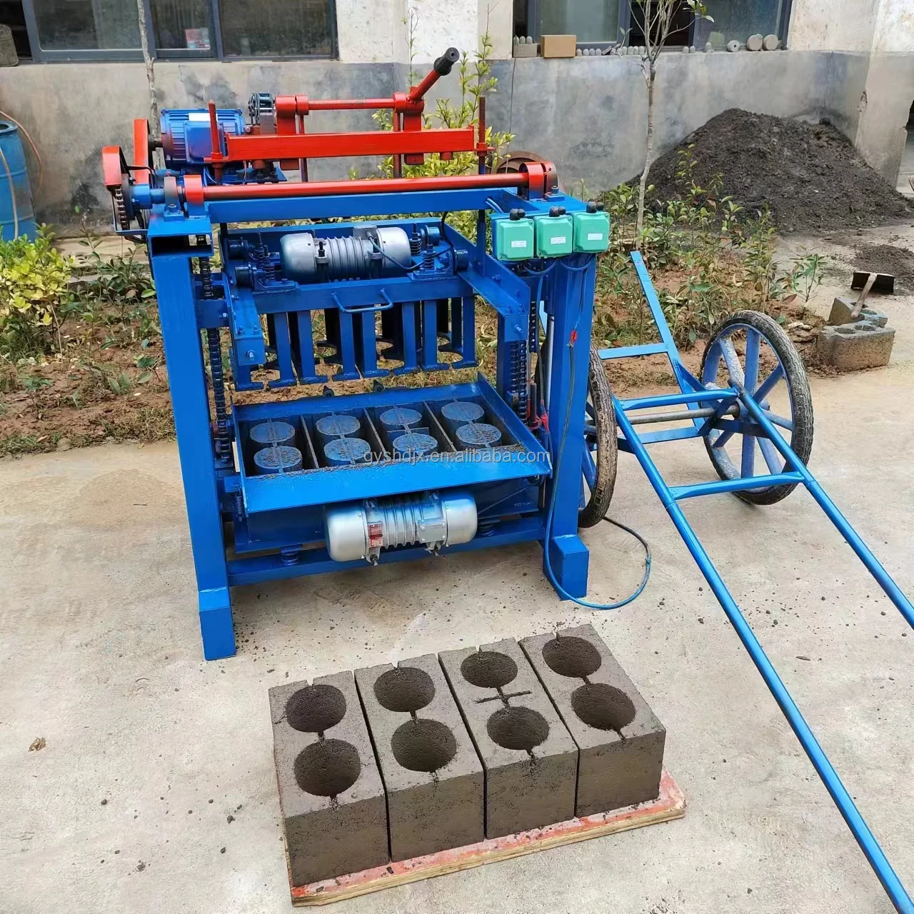 South Africa Chain Lifting Brick Making Machinery Automatic Cement Mix ...