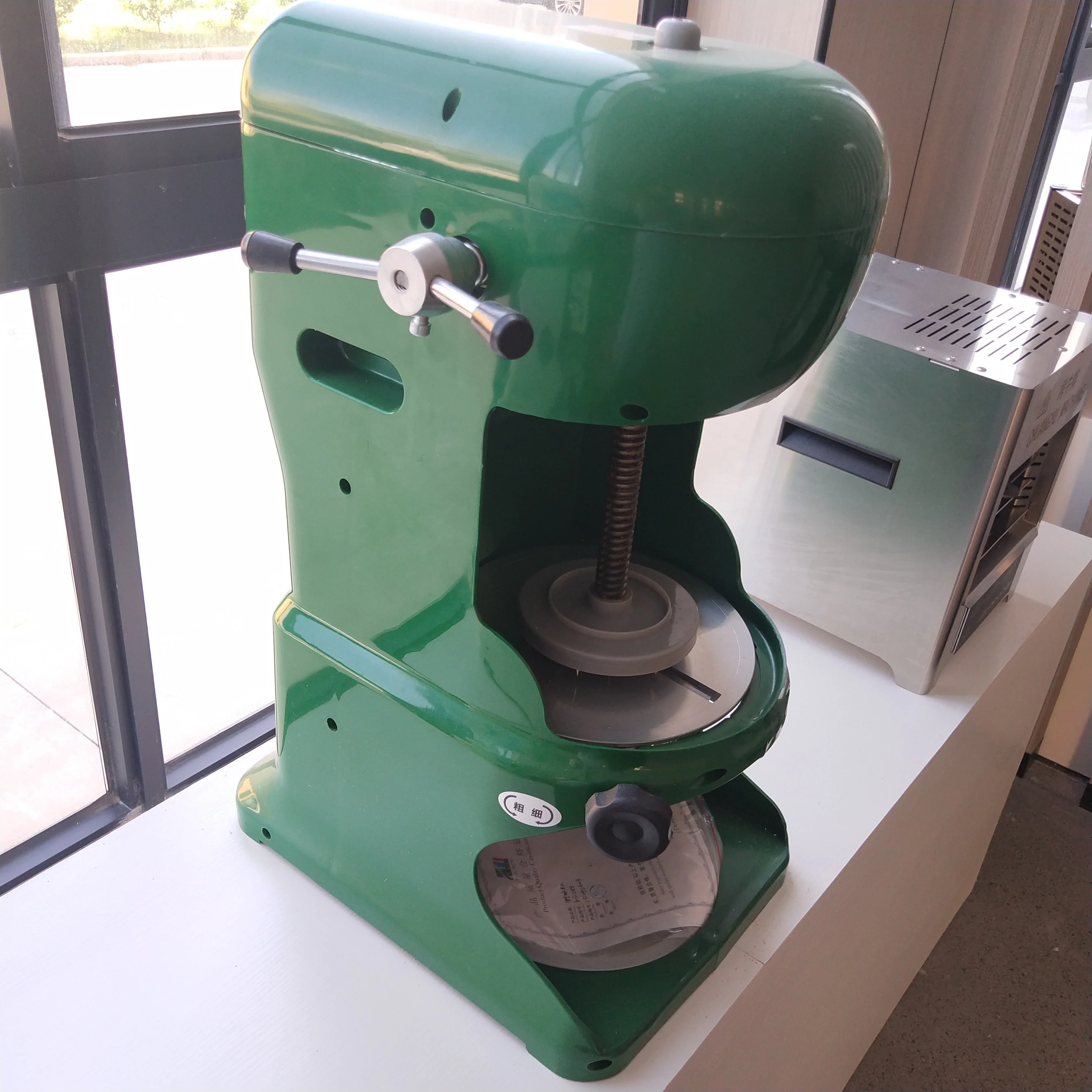 Pure Icicle Can Be Shaved Not Only Ice with Milk Component Ice Shave ...