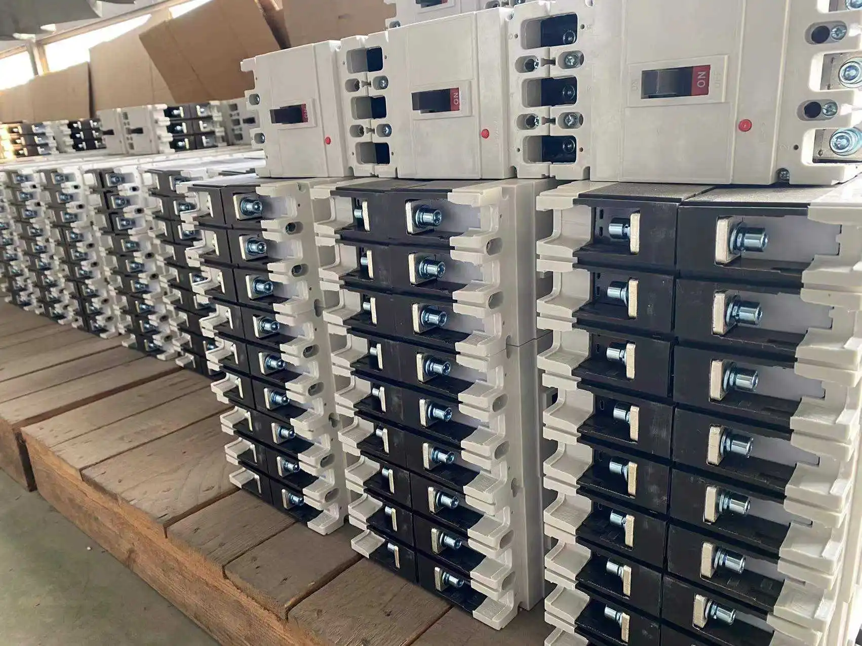 Dual Power Distribution Box - Reliable Automatic Transfer Switch