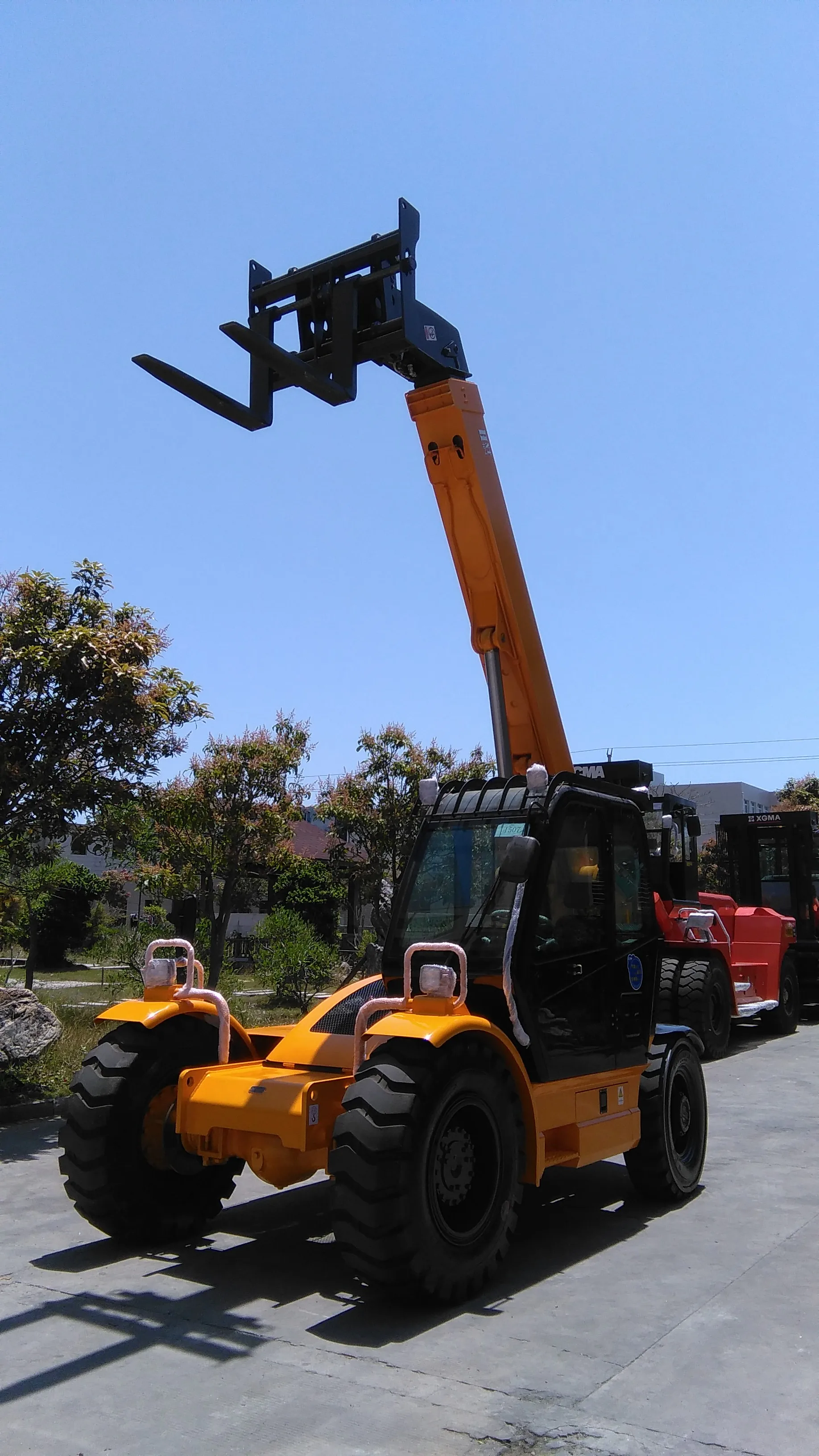 4ton Electric Crane Price Boom Telehandler Telescopic Handler Forklift ...
