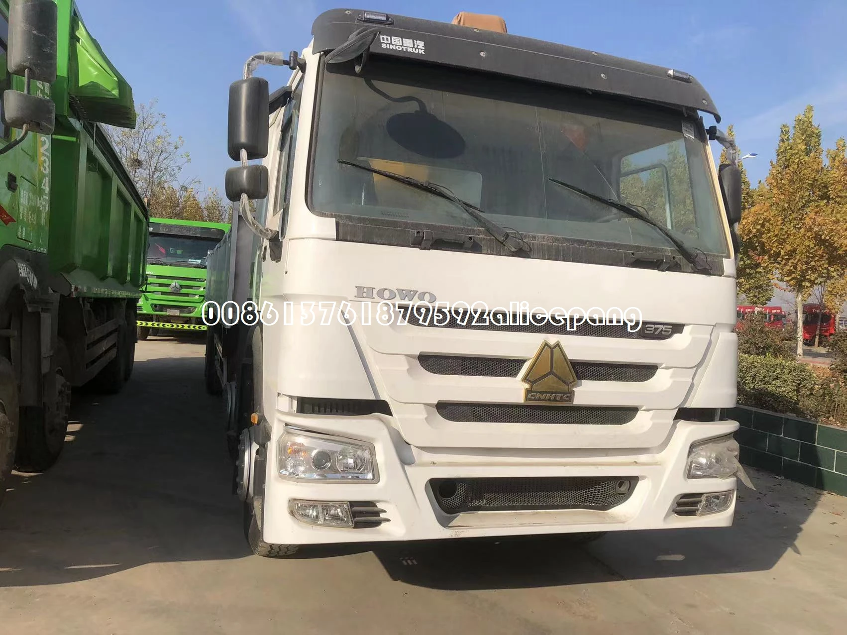 12 Ton Hoisting Machine Xcmc Truck Crane Machine Self Loading Crane ...