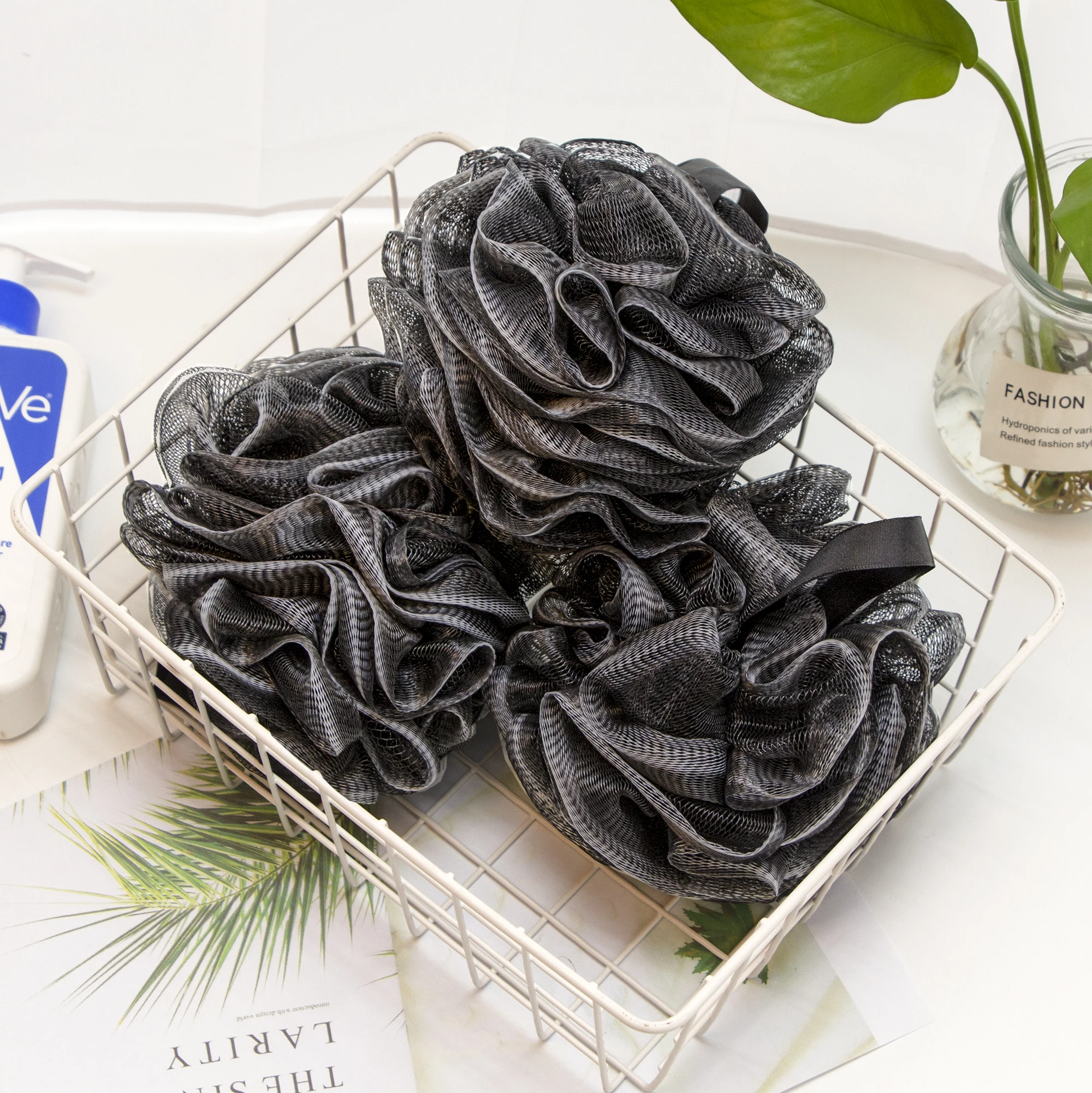 Black PE Exfoliating Bamboo Loofah Charcoal Bath Sponge
