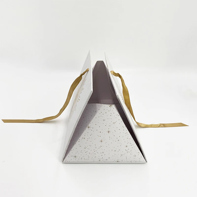 Alibaba.com: Custom Wedding Favor Box, Triangular Prism Folding Gift ...