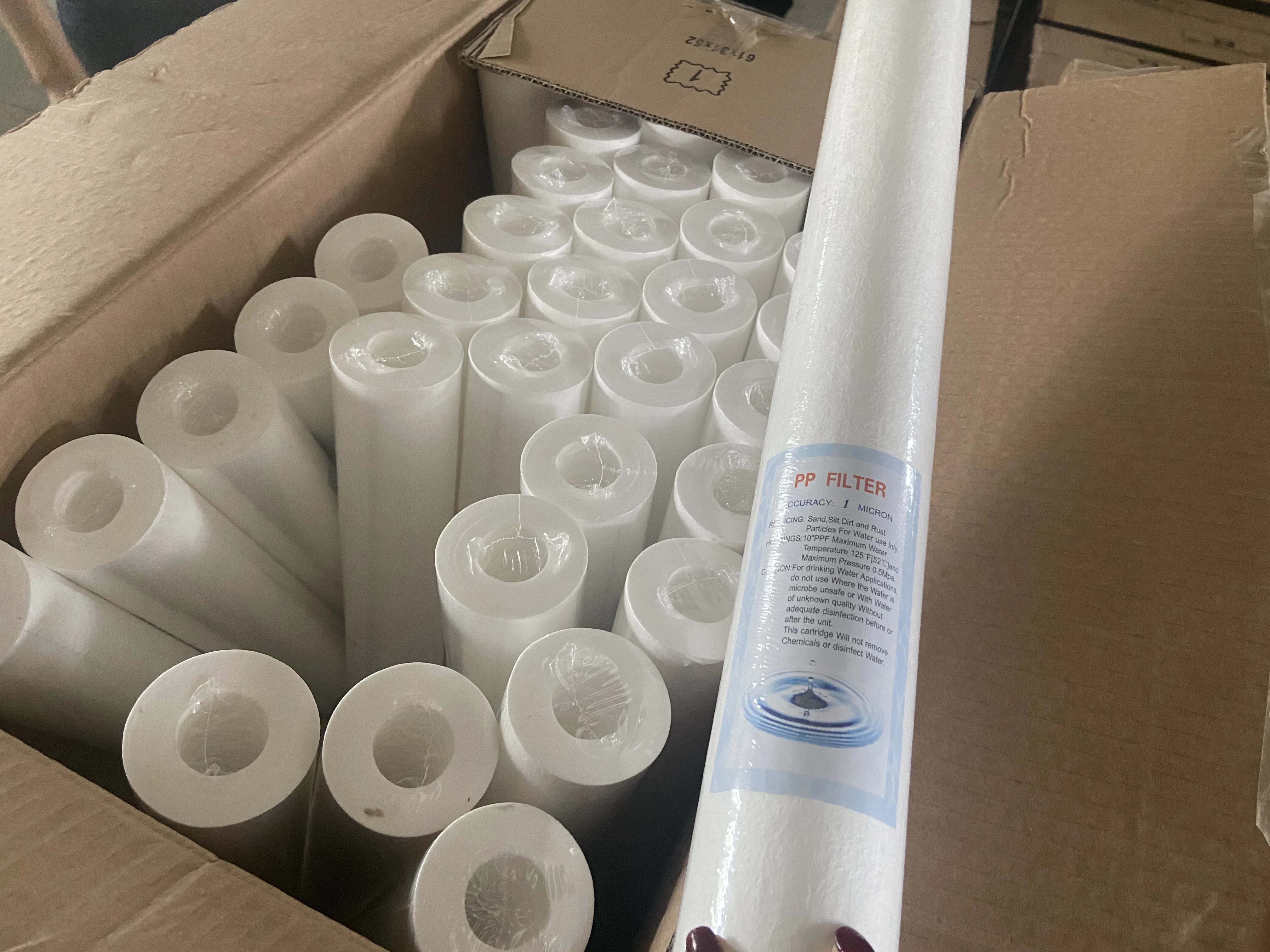 Factory Directly Sale Ion Exchange Refillable DI Water Softener Resin ...