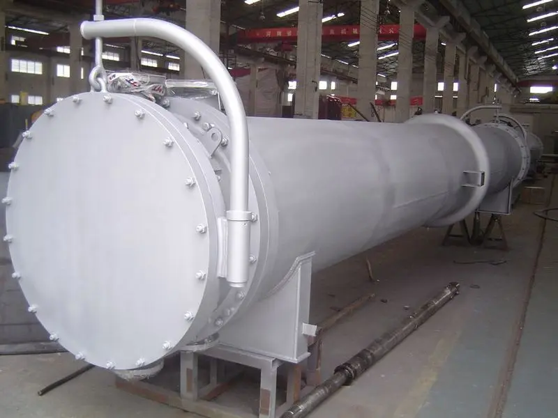 Shell and Tube Heat Exchanger - Efficient Kettle Type