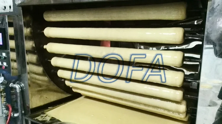 Taiwanese Food Baumkuchen Tree Ring Cake Making Wheat Baumkuchen Cake ...