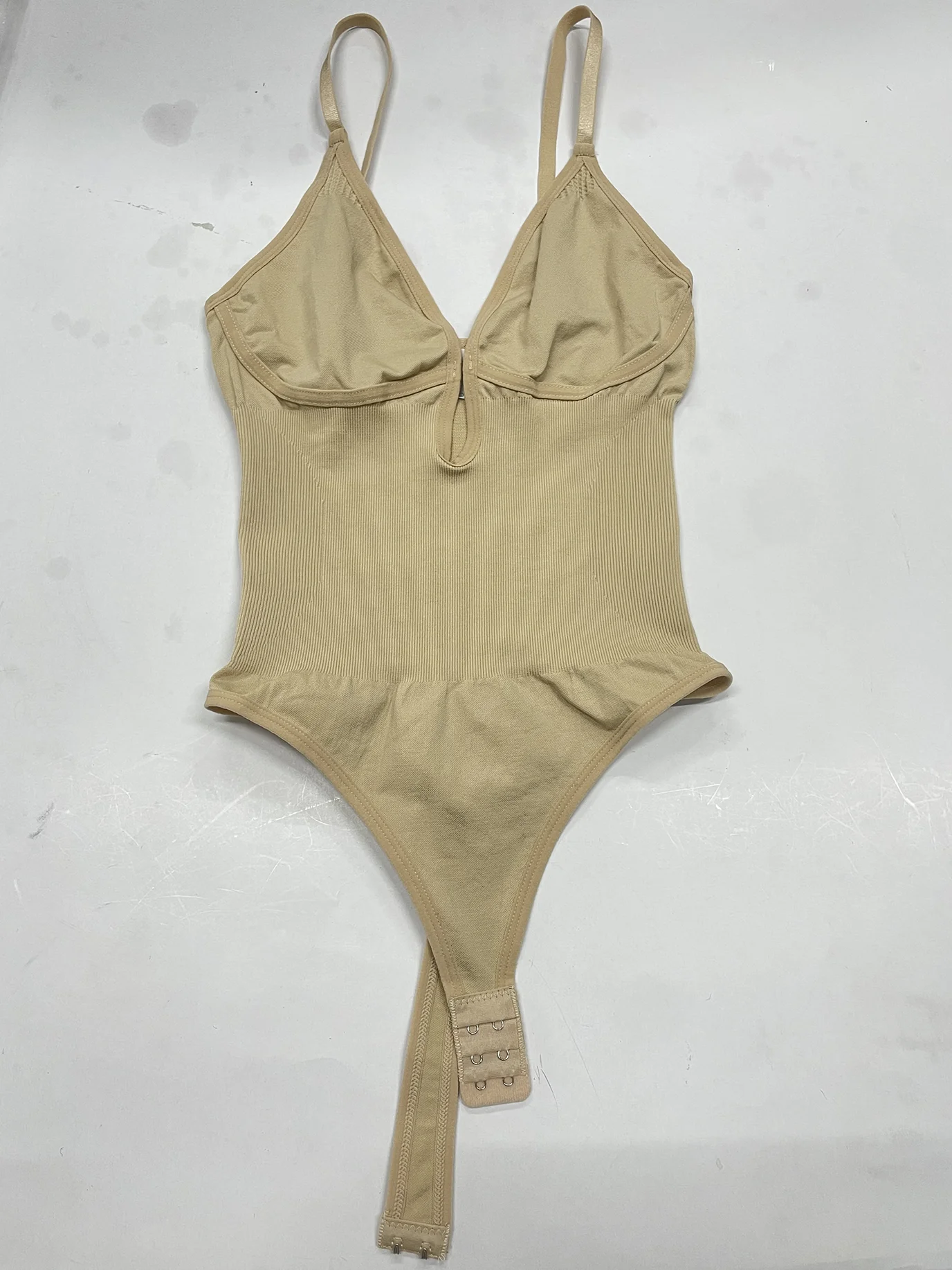 Wholesaler Seamless Shapewear Hip Lifting Corset Deep V