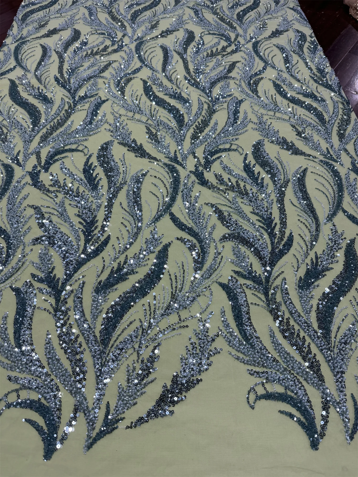 Beautiful Multicolor Flower Design Beaded Mesh Embroidery Lace Fabric ...