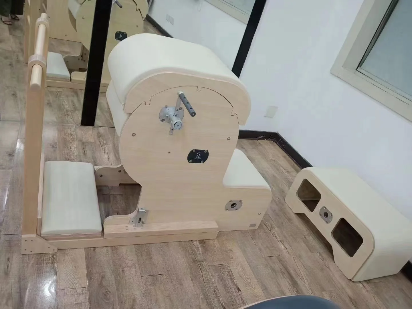 Pilates Ladder Barrel Arm Chair Barrel Set Maple Wood Adjustable Yoga ...