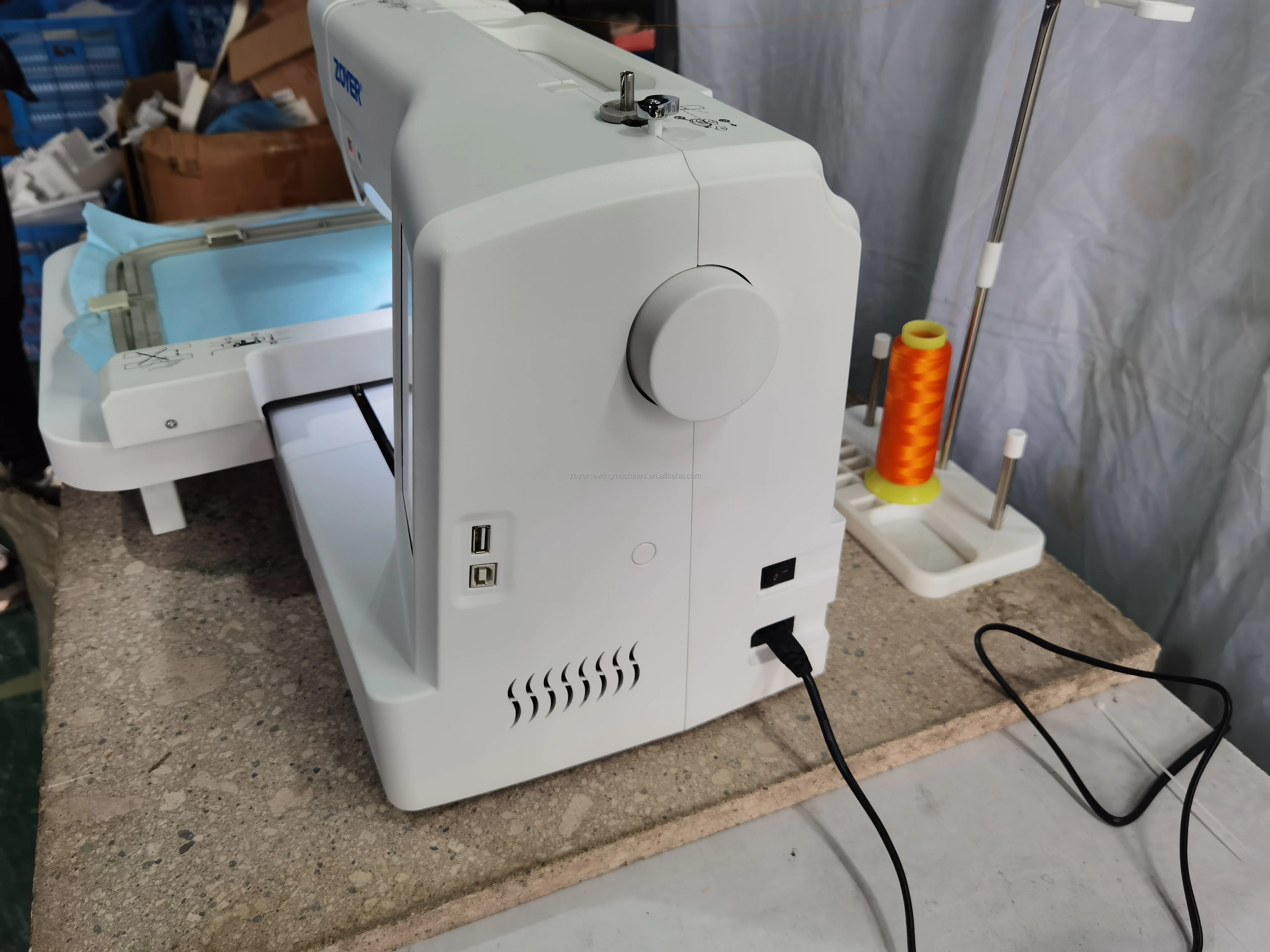 ZY1950TB Zoyer Memory Craft 500E - Multifunction Embroidery Machine