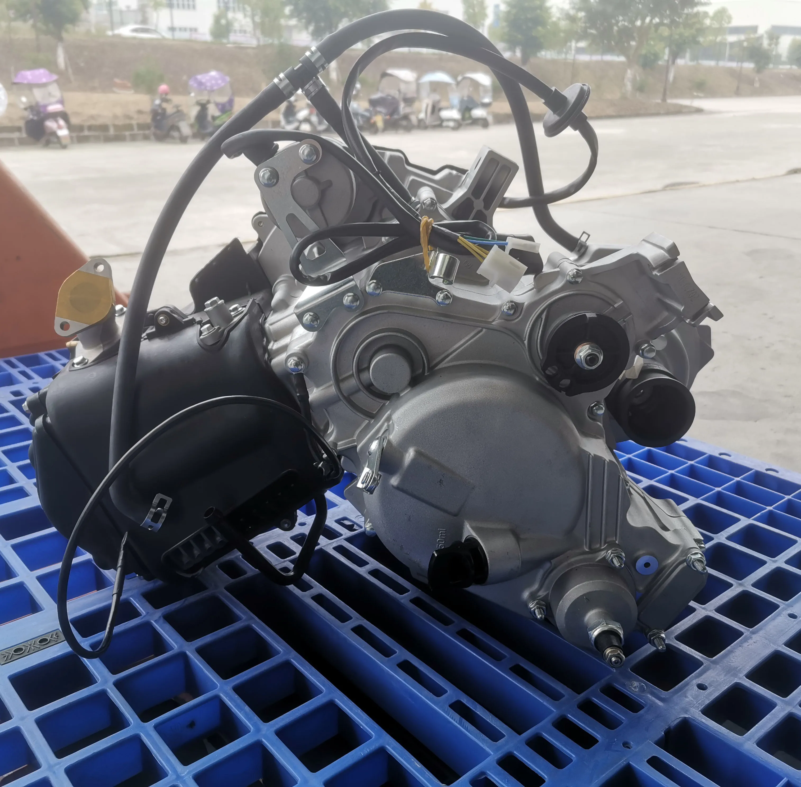250cc Bajaj Engine with Differential - 4 Stroke, CDI Ignition, Ideal ...