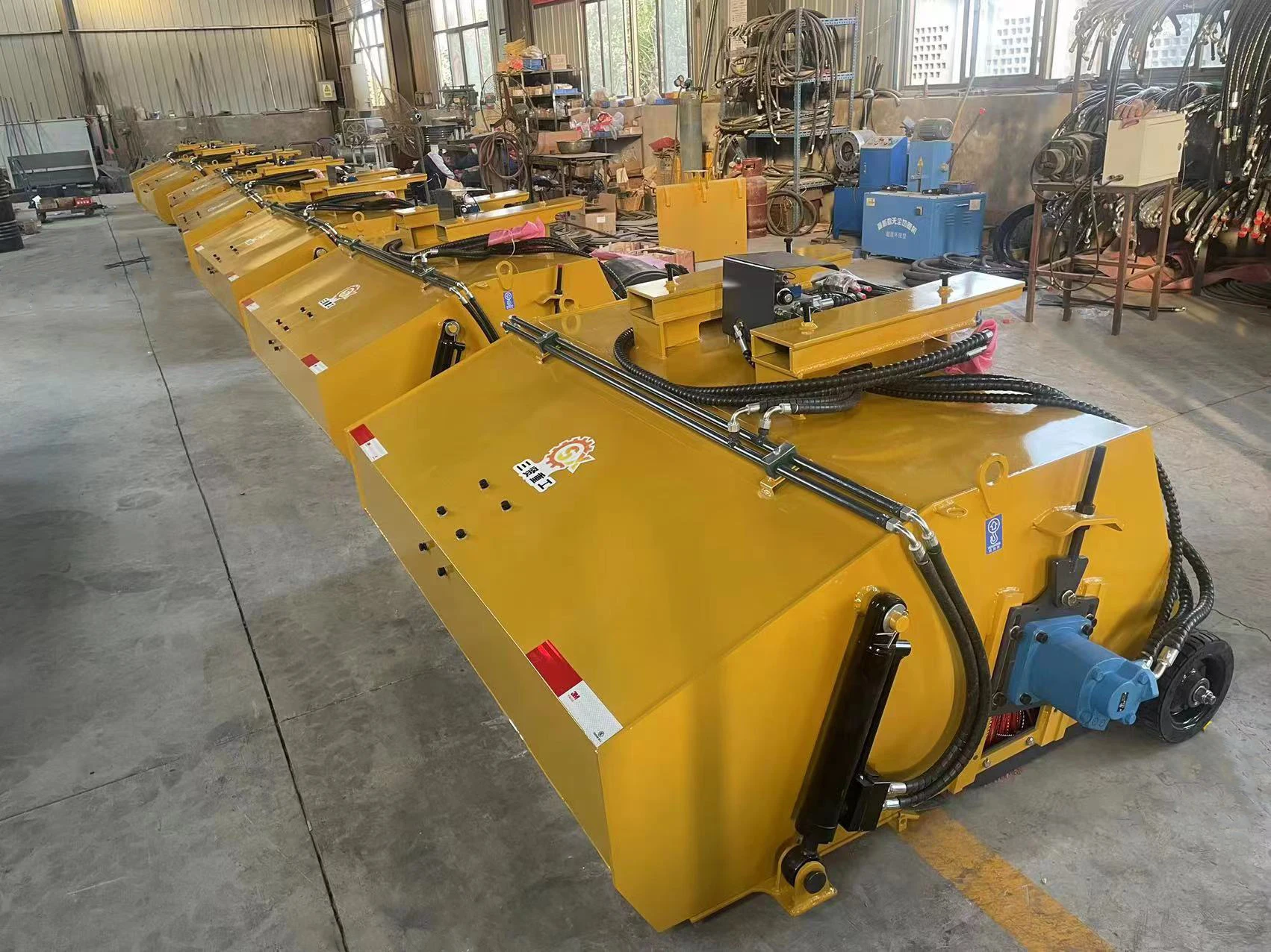 Forklift Attachment Sweeper Cleaner Broom with Best Price| Alibaba.com