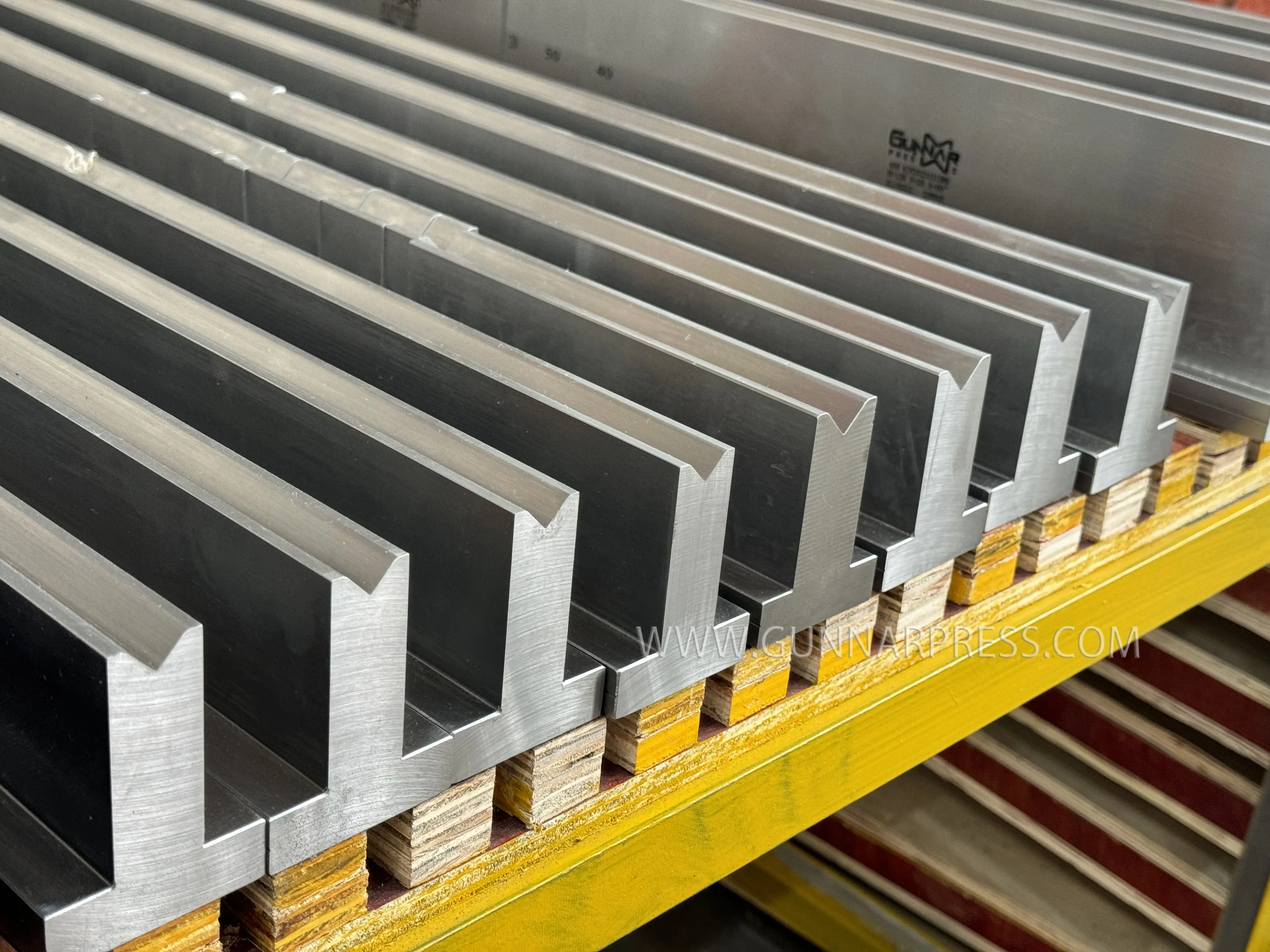 T-type Lower Die Press Brake Forging Mould Shaping Mode - Buy Made In ...