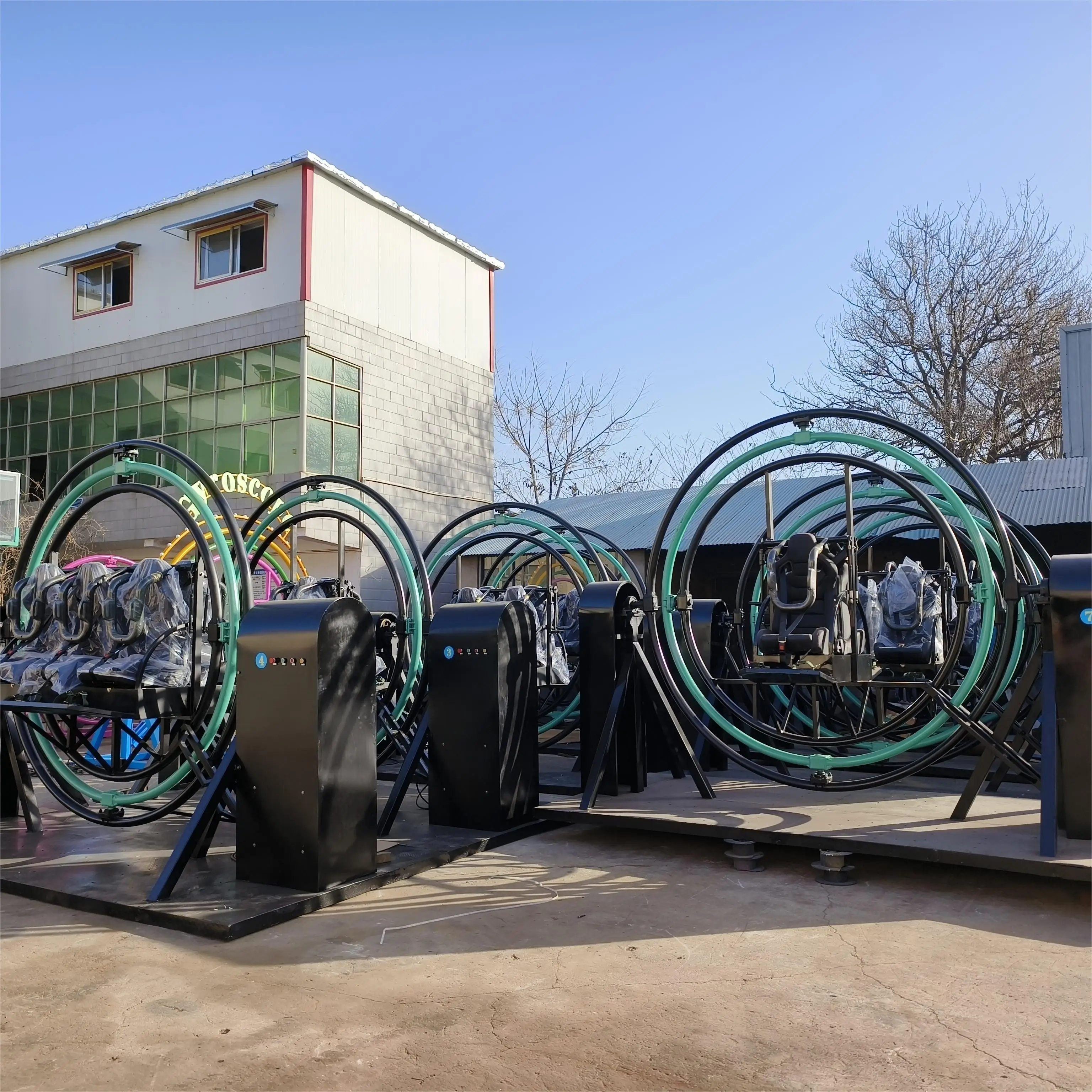 Amusement Park Equipment 360 Degree Rotation Space Ring Human Gyroscope ...