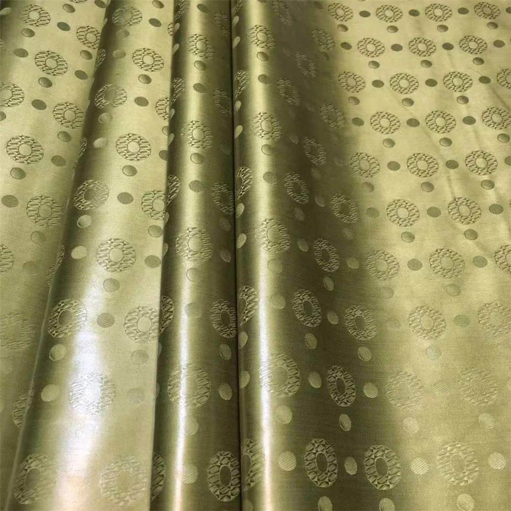 Chenlee 100% Cotton Bazin Brocade Solid Tissu Random Pattern Bazin ...
