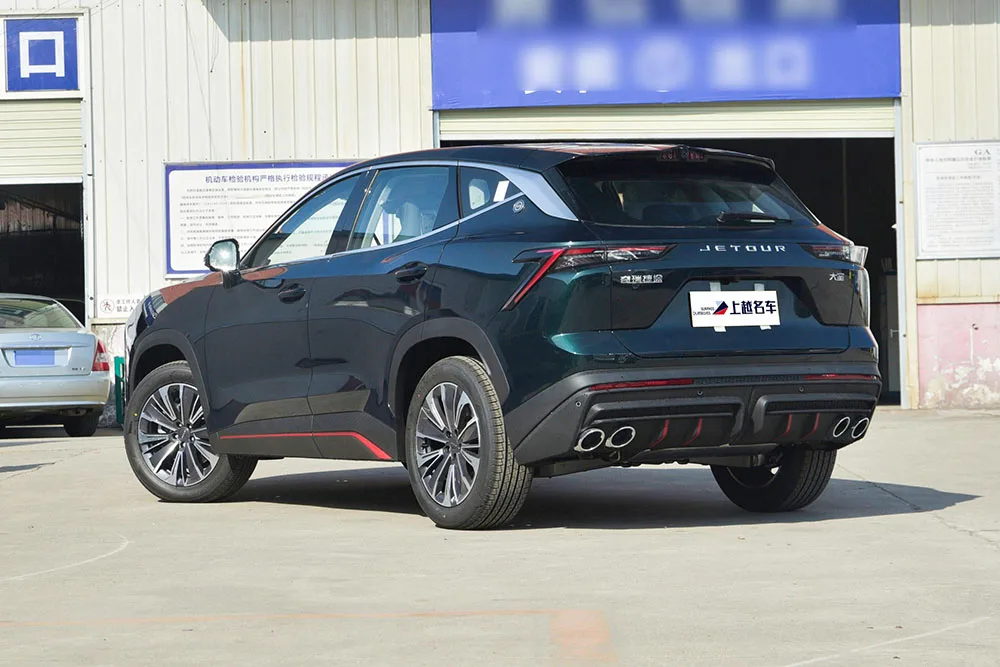 Gasoline Car 5 Doors 5 Seats Compact Suv 180 Km/h High Speed 1.6t Green ...