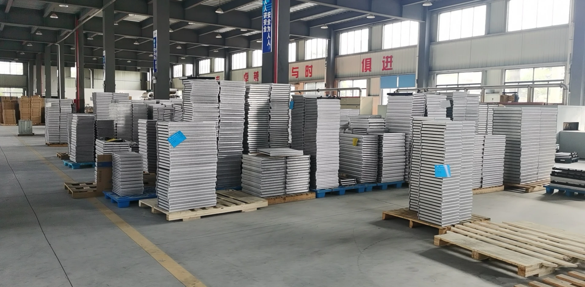 1245006202 Radiator for MERCEDES BENZ COUPE (C124) [1987-1993]| Alibaba.com