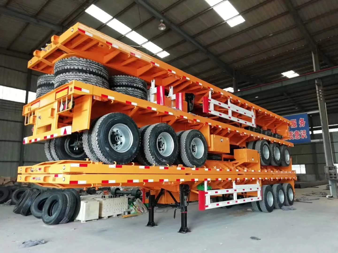 40ft Container Chasis Trailer 2 Axles 20ft And 40 Feet Skeleton ...