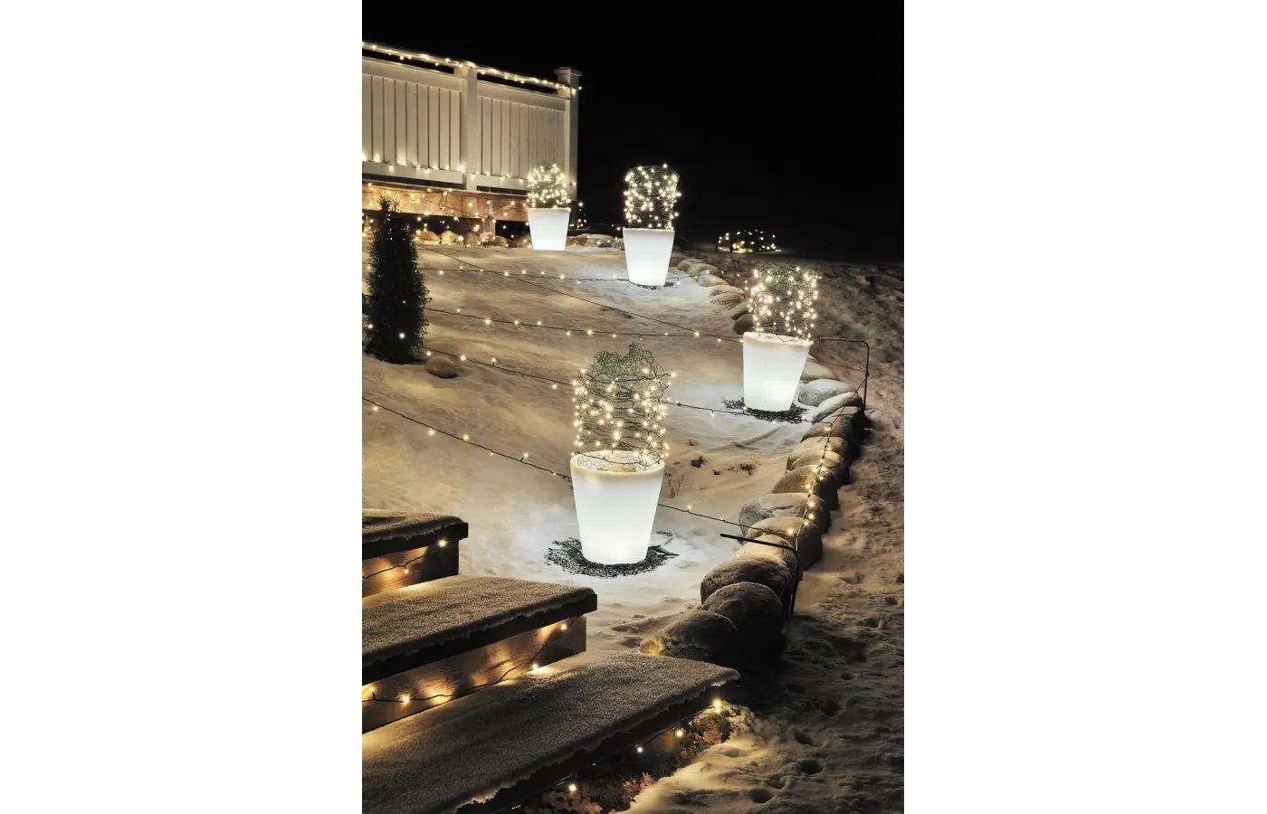 Lighted Patio Planters - Illuminate Your Outdoor Space