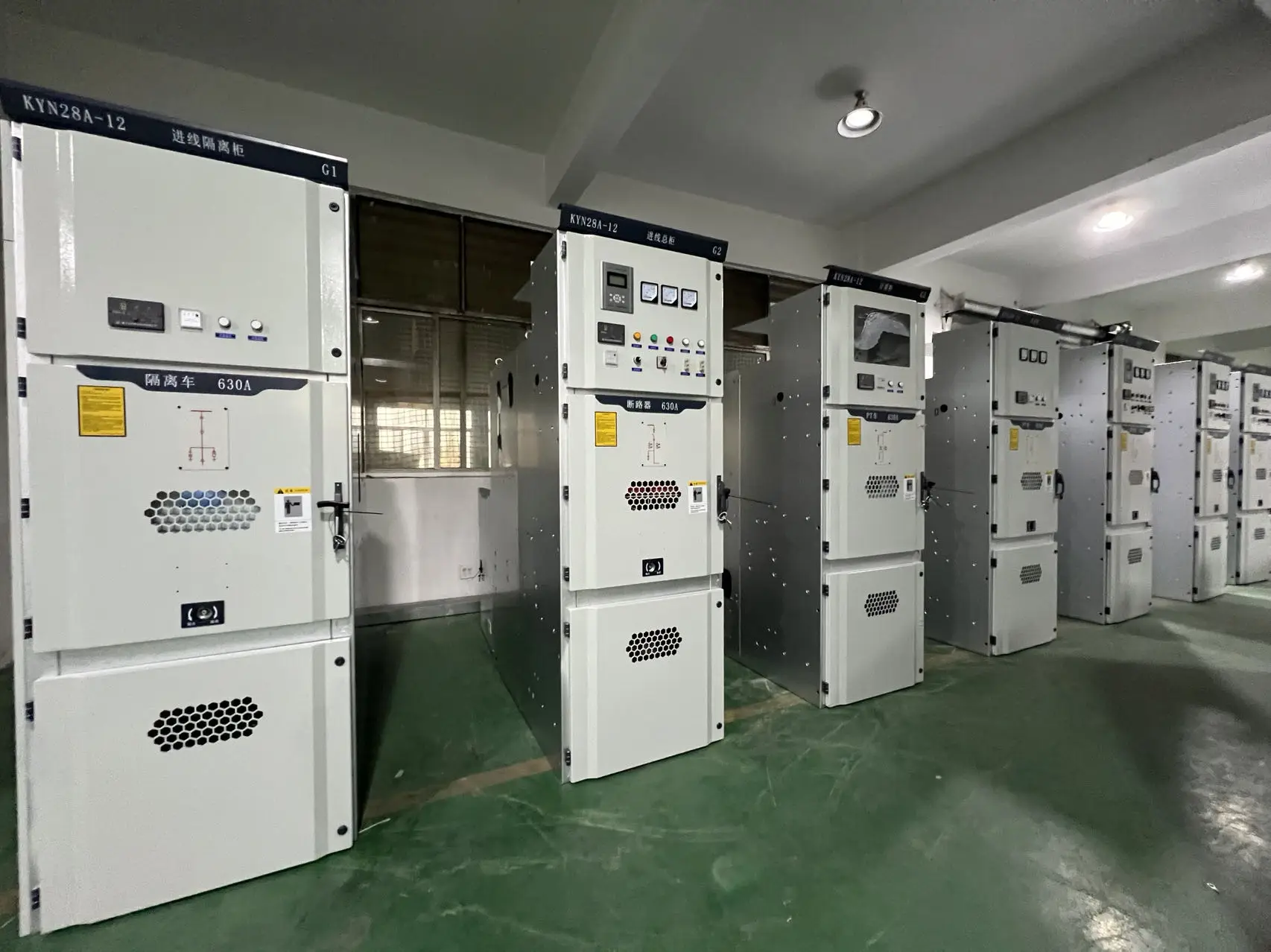 High Voltage Vcb Switchgear 11kv Kyn18-12 Distribution Panel Box - Buy ...