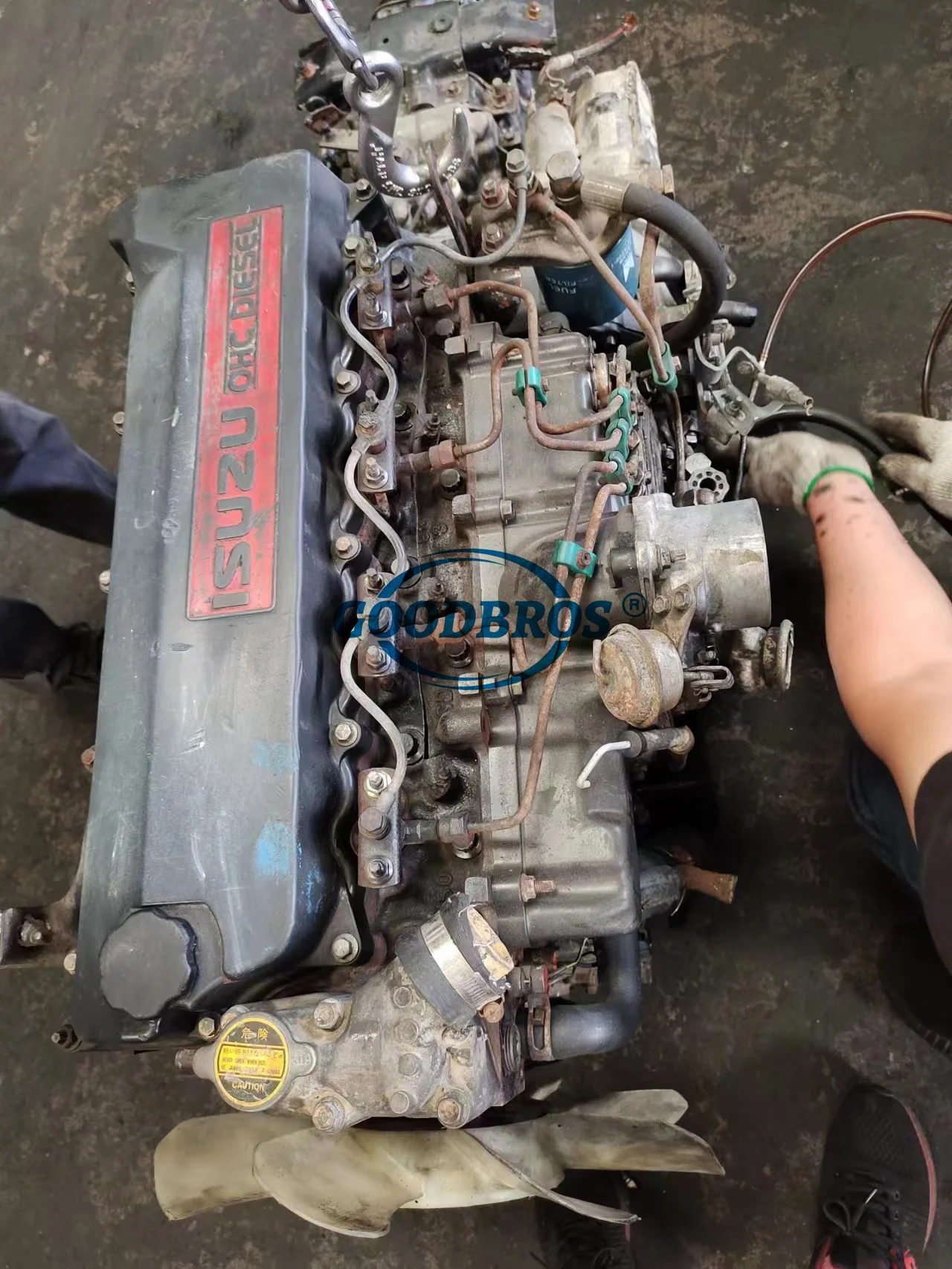 Used Original 4HF1 Engine for Isuzu - Standard Size