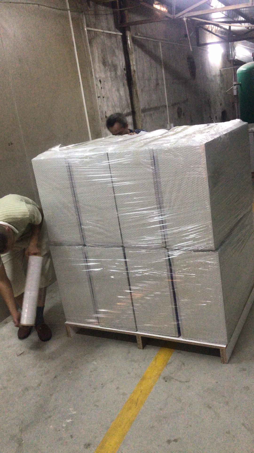 Wholesale School Laboratory Furniture Physical Lab Table With Sink And ...