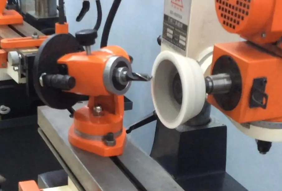 GD-6025Q Universal Tool Cutter Grinder Machine & CNC Grinding Tools - OEM