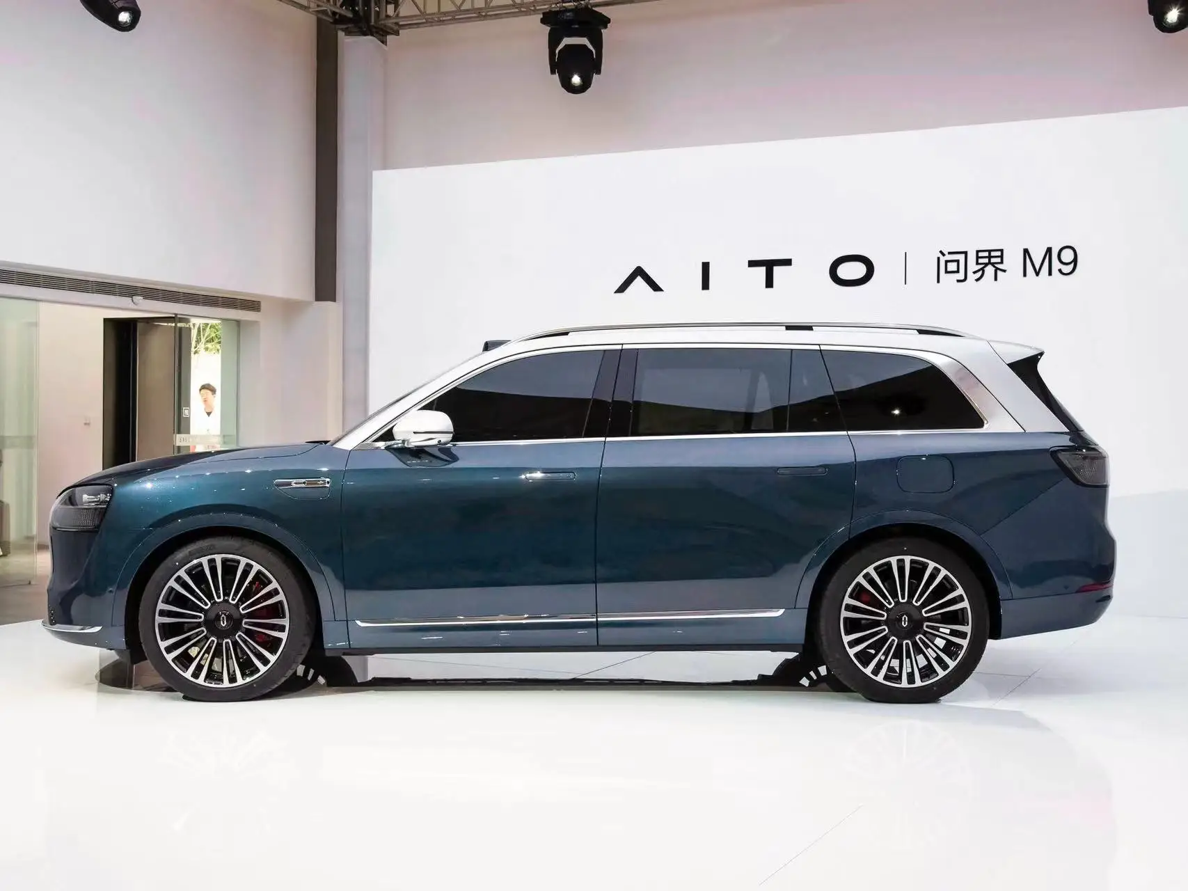 In stock 2025 AITO M9 Extended Program Four-drive Intelligent Driving ...