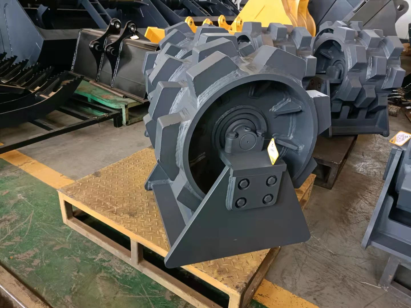 Monde Excavator Attachment Drum Compaction Wheel - Buy Drum Compaction ...