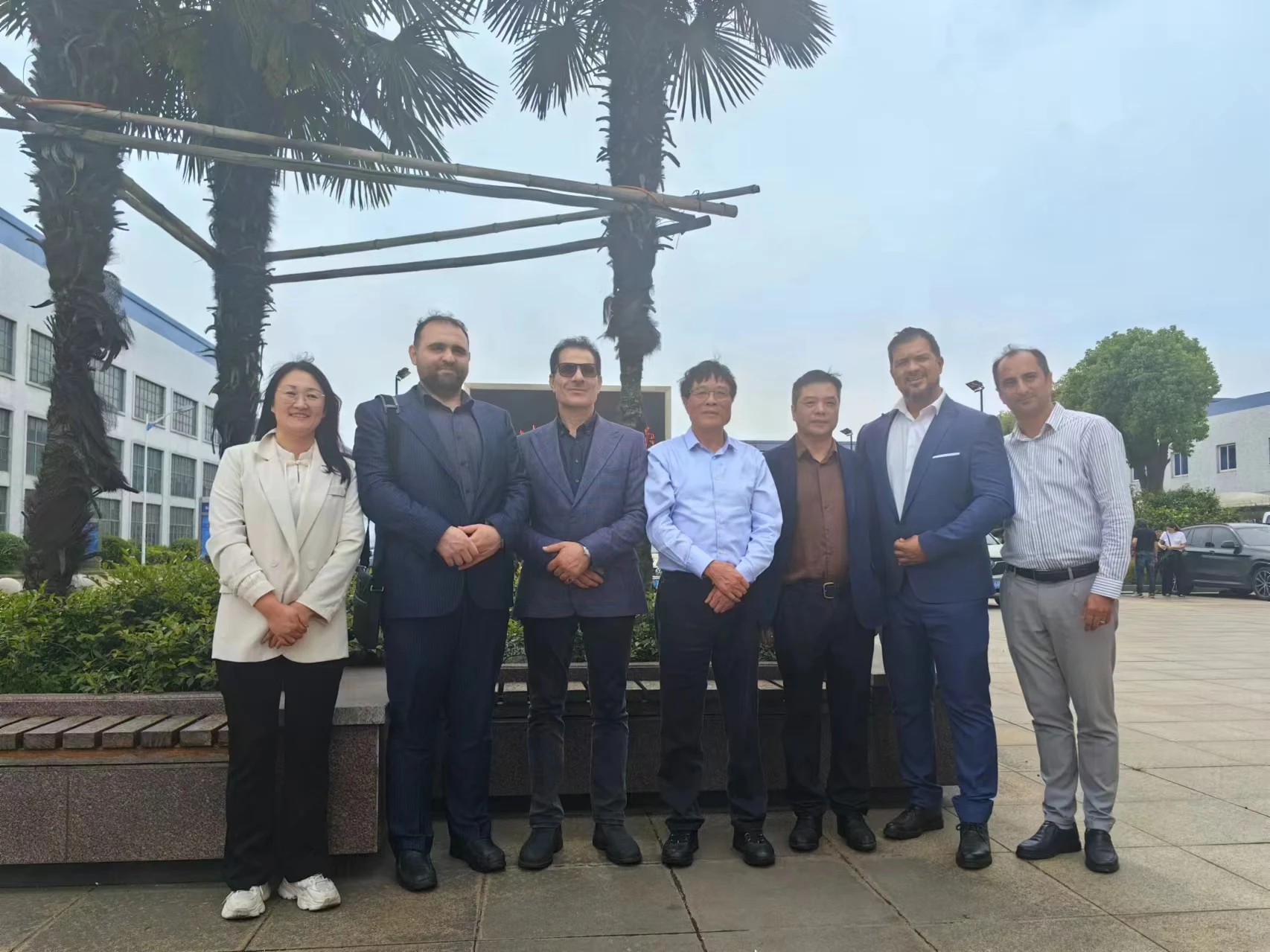 Haida HD800U 800T Servo Motor Injection Molding Machine for ABS/PP/PC ...