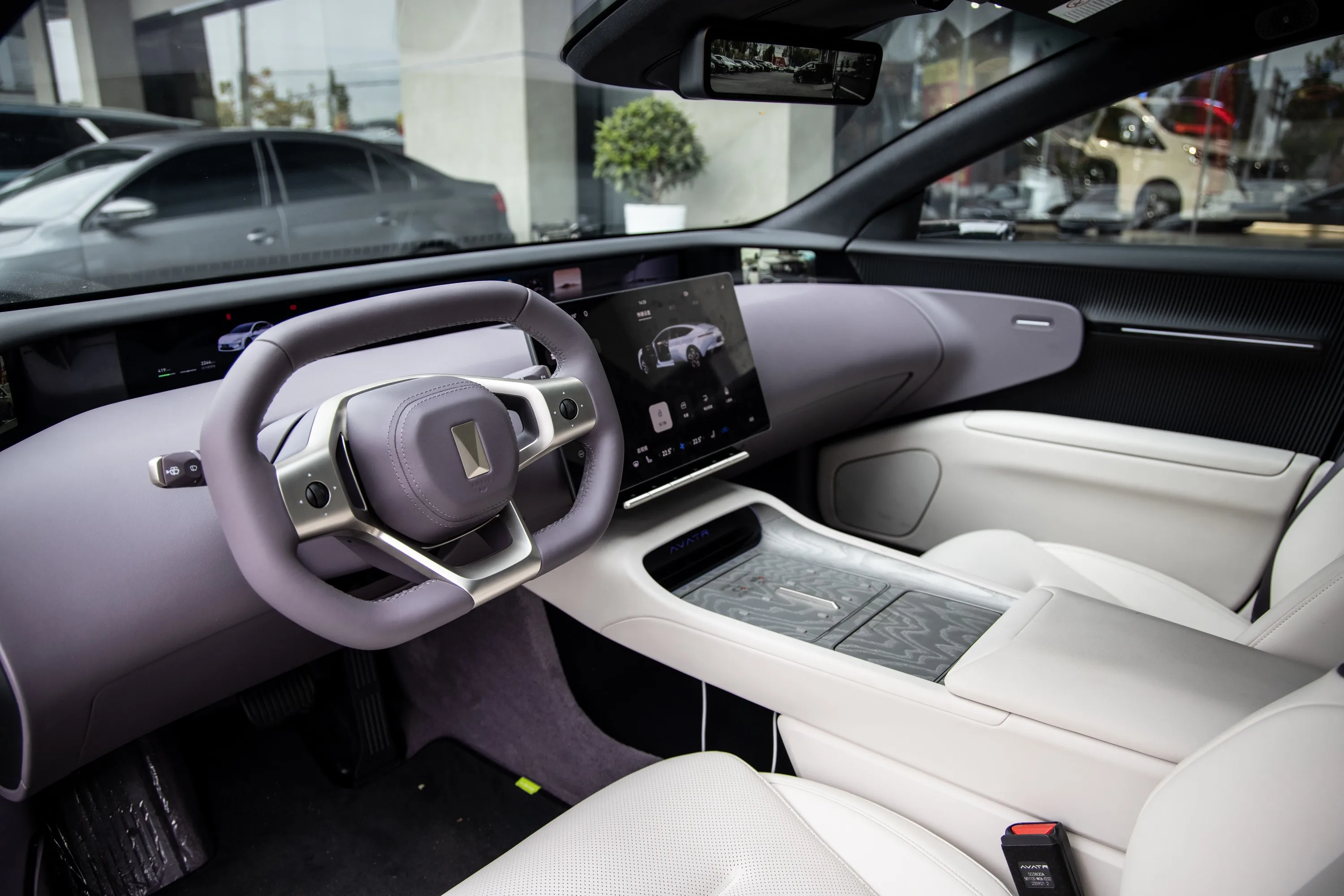 2024 New Model Changan Avatr 12 Extremely Long Range New Energy Electric Vehicles Huawei Avatar ...