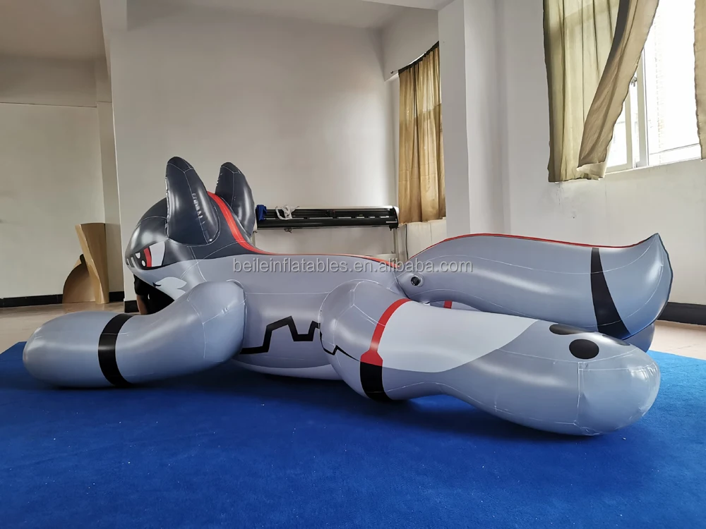 Durable PVC 0.4mm Grey Inflatable Wolf for Sale - 3 Year Warranty