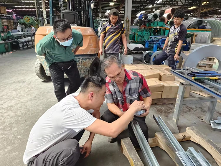 U Purlin Shape Steel Purlins Machine Steel Channel Profile Purline Roll ...