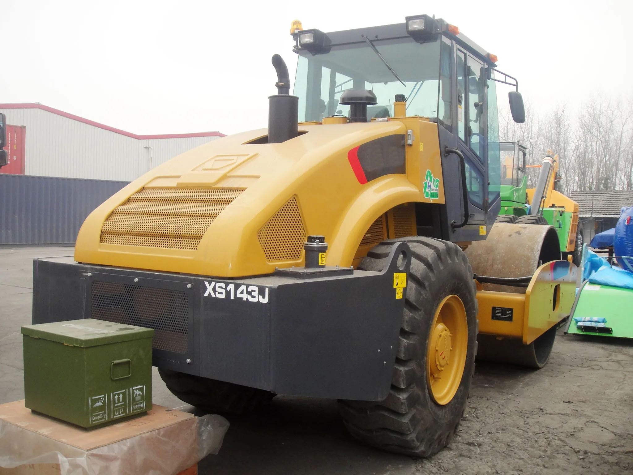 Buy Wholesale China Road Construction Machinery Xs143j 14 Ton ...