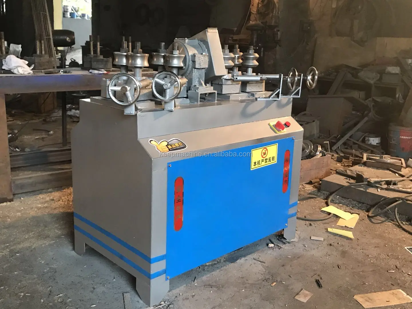 Wood Handle Screw Making Machine - Automatic & Efficient