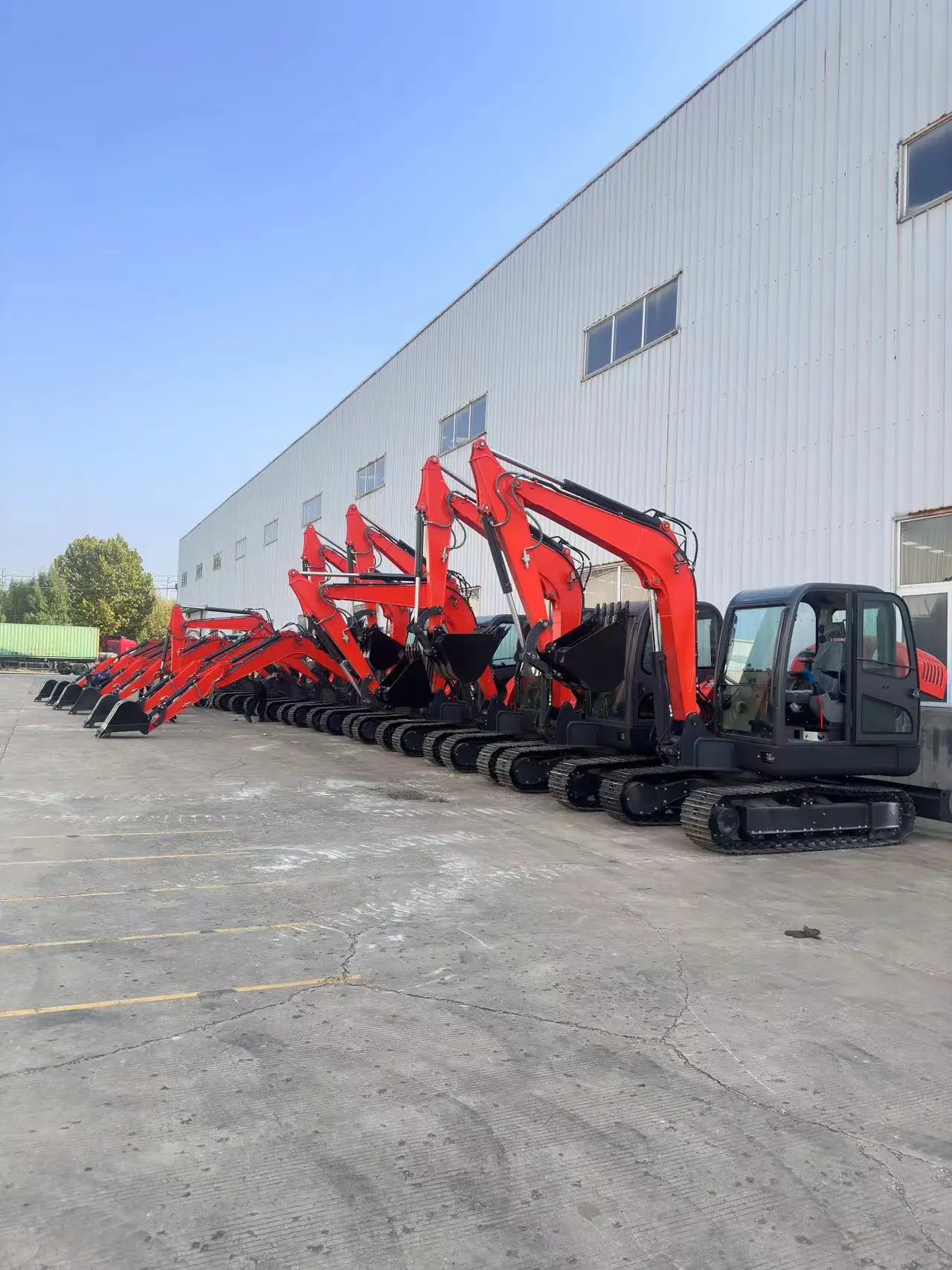 6.5 Ton Excavator with Free Shipping - Heavy Equipment Farm Digger