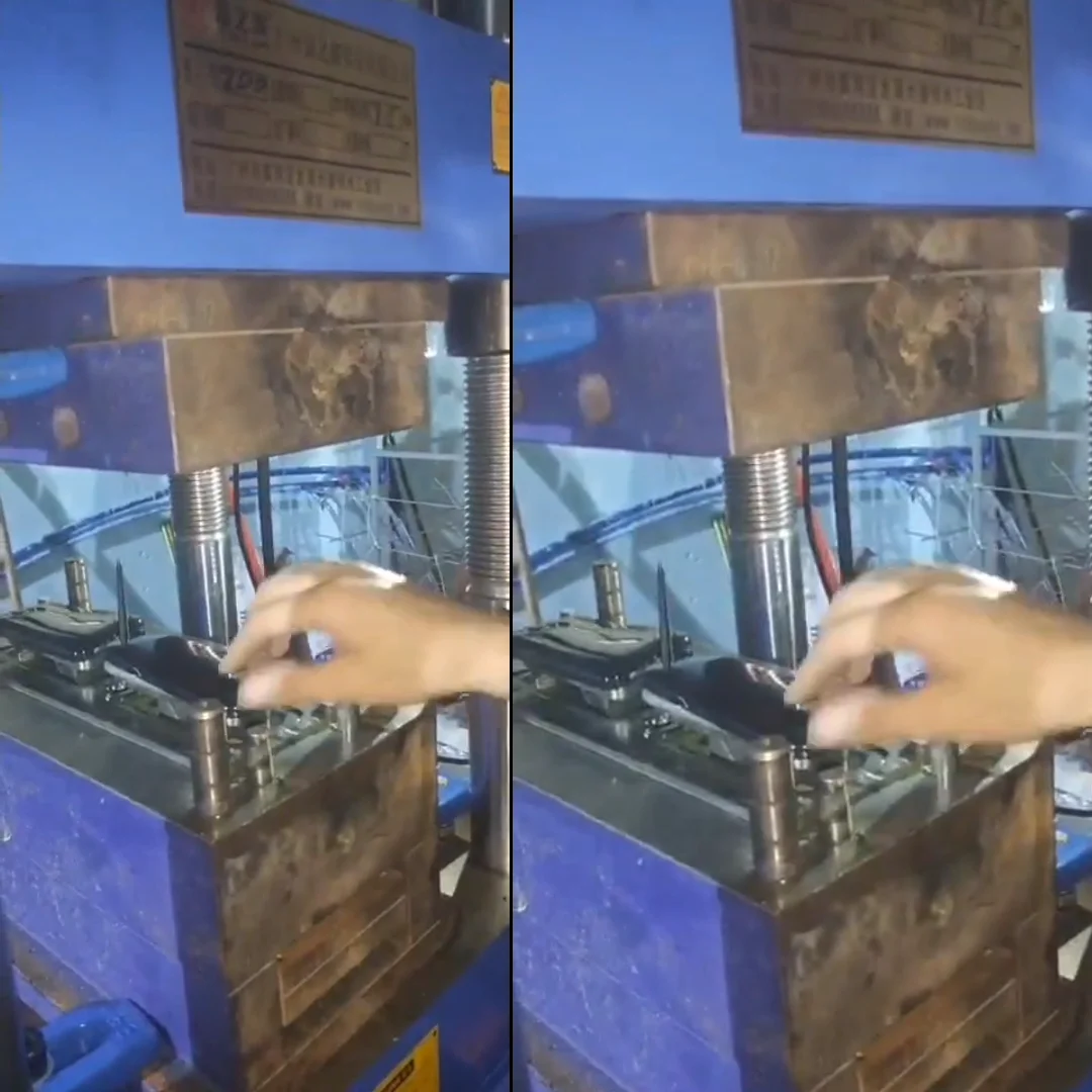 Ce Certificate Factory Price Custom Mobile Phone Case Injection Molding ...