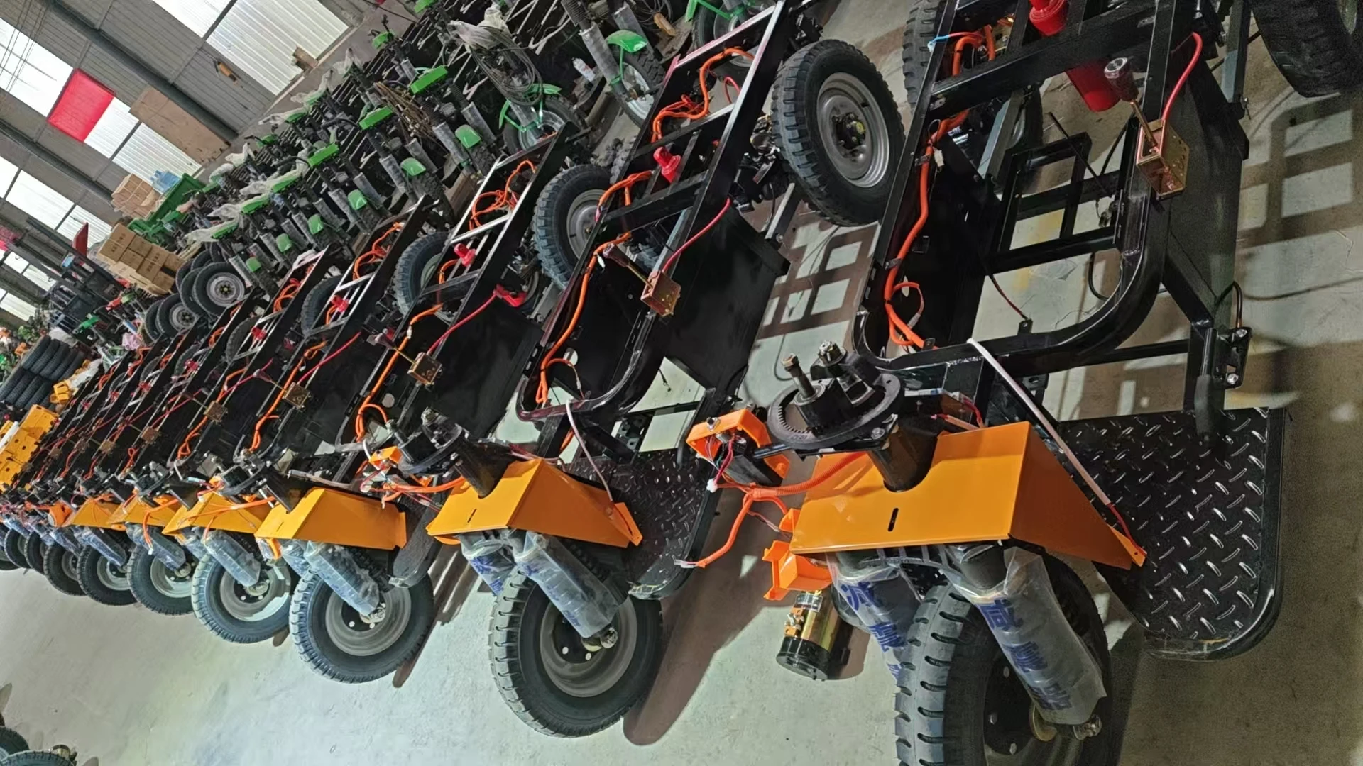 2.5 Tons Mini Dumper High-Performance Hydraulic Gearbox New Design ...