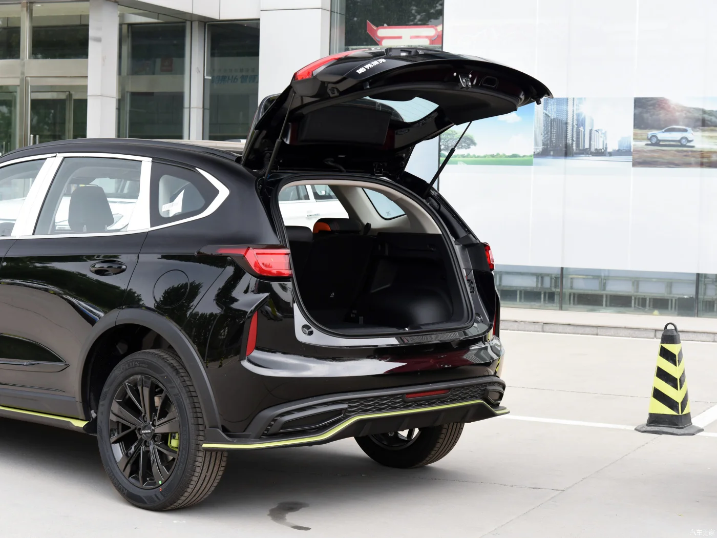 2021 HAVAL Chitu Cheapest Large Off Road Vehicles Car| Alibaba.com